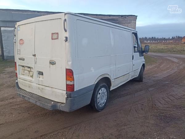 Ford Transit 2002 in Ignalina, with an engine capacity of 2.00 L and mileage of 269 thousand km for 800 €, photo 3 on AUTOMOTO.COM.LV