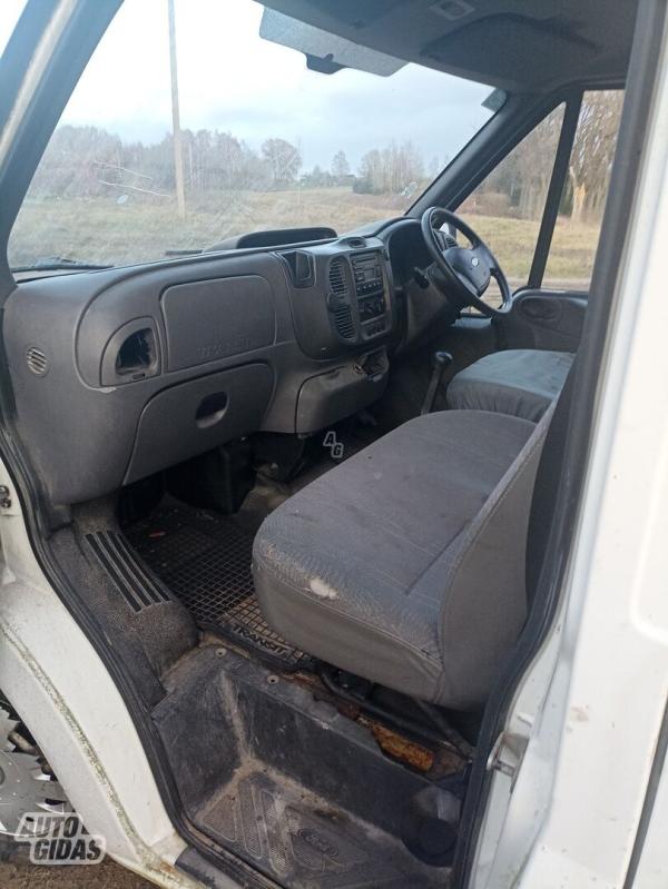 Ford Transit 2002 in Ignalina, with an engine capacity of 2.00 L and mileage of 269 thousand km for 800 €, photo 5 on AUTOMOTO.COM.LV
