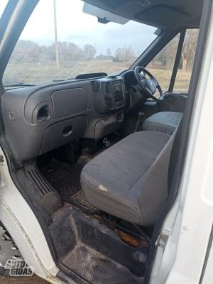 Ford Transit 2002 in Ignalina, with an engine capacity of 2.00 L and mileage of 269 thousand km for 800 €, photo 6 on AUTOMOTO.COM.LV