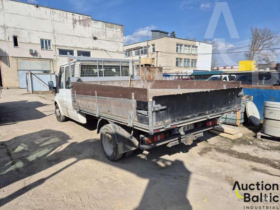 Ford Transit 2004 Alīta, ar dzinēja tilpumu 0.00 L un nobraukumu 223 tūkst. km par 2200 €, foto 4 vietnē AUTOMOTO.COM.LV