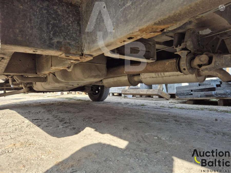 Ford Transit 2004 Alīta, ar dzinēja tilpumu 0.00 L un nobraukumu 223 tūkst. km par 2200 €, foto 19 vietnē AUTOMOTO.COM.LV