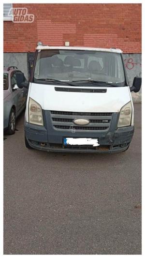 Ford Transit 2006 in Vilnius, with an engine capacity of 2.20 L and mileage of 390 thousand km for 1400 €, photo 4 on AUTOMOTO.COM.LV
