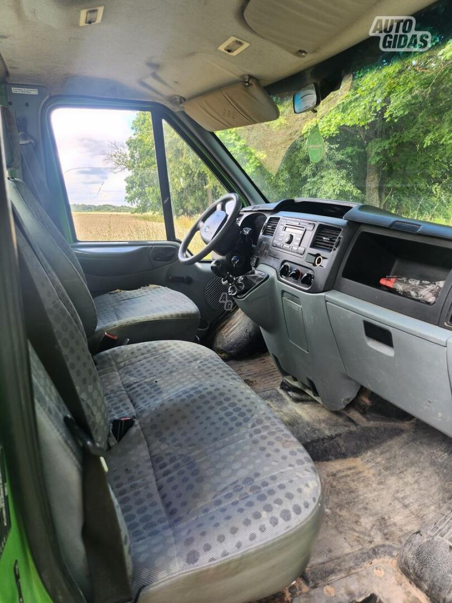 Ford Transit 2008 Kupiškis, ar dzinēja tilpumu 2.20 L un nobraukumu 264 tūkst. km par 4200 €, foto 6 vietnē AUTOMOTO.COM.LV