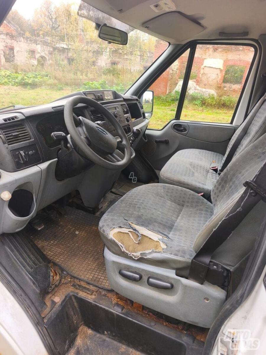Ford Transit 2008 Ignalina, ar dzinēja tilpumu 2.10 L un nobraukumu 336 tūkst. km par 1650 €, foto 8 vietnē AUTOMOTO.COM.LV