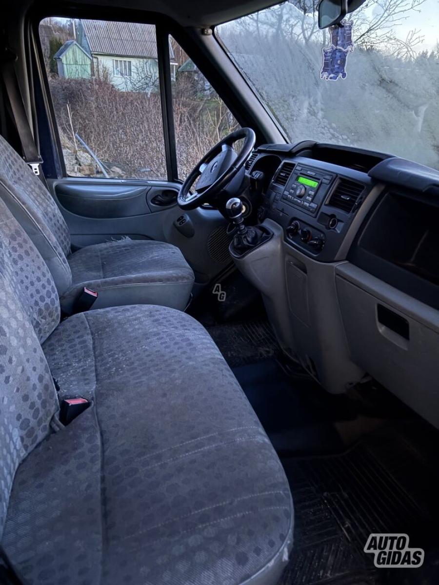 Ford Transit 2010 Kretinga, ar dzinēja tilpumu 2.20 L un nobraukumu 398 tūkst. km par 1900 €, foto 5 vietnē AUTOMOTO.COM.LV