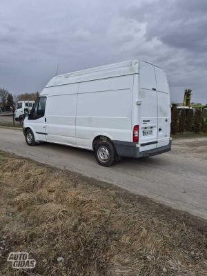 Ford Transit 2010 in Kelme, with an engine capacity of 2.20 L and mileage of 250 thousand km for 1900 €, photo 7 on AUTOMOTO.COM.LV