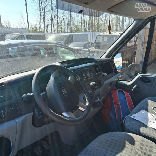 Ford Transit 2010 in Taurage, with an engine capacity of 2.20 L and mileage of 300 thousand km for 2300 €, photo 7 on AUTOMOTO.COM.LV