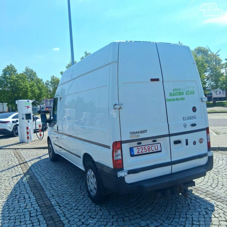 Ford Transit 2010 Tauragė, ar dzinēja tilpumu 2.20 L un nobraukumu 300 tūkst. km par 2300 €, foto 3 vietnē AUTOMOTO.COM.LV