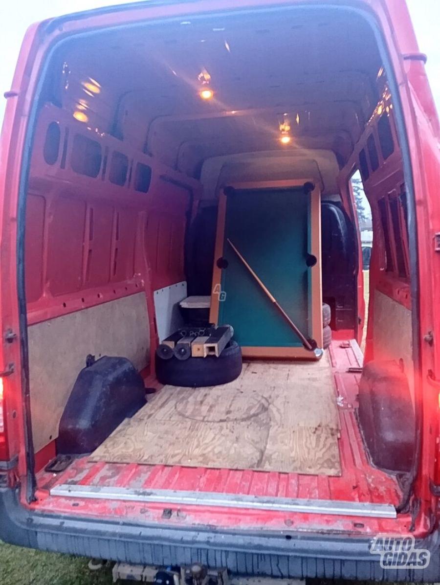 Ford Transit 2012 in Jonava, with an engine capacity of 2.20 L and mileage of 338 thousand km for 2000 €, photo 5 on AUTOMOTO.COM.LV