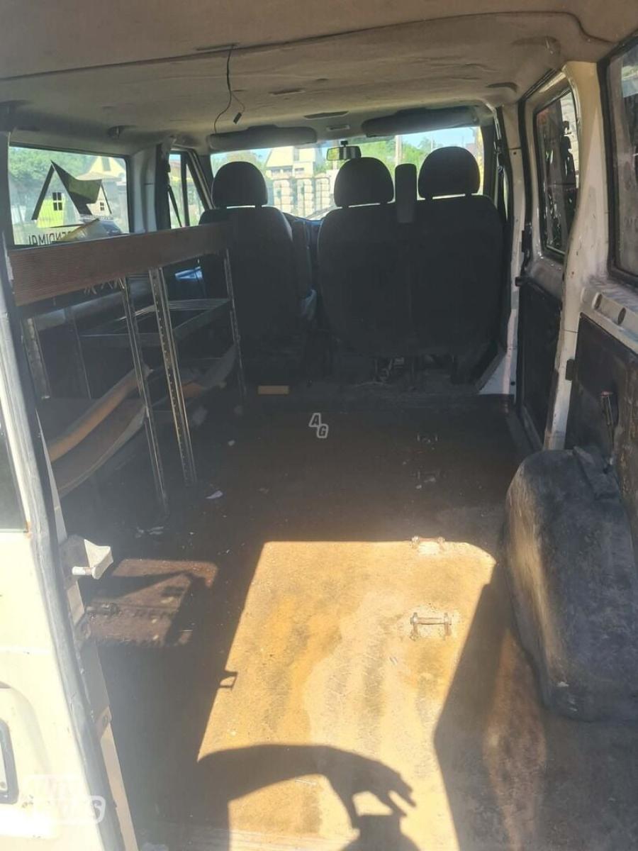 Ford Transit 2001 Klaipėda, ar dzinēja tilpumu 2.00 L un nobraukumu 424 tūkst. km par 750 €, foto 6 vietnē AUTOMOTO.COM.LV
