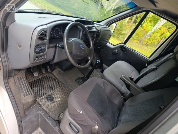 Ford Transit 2002 in Marijampole, with an engine capacity of 2.00 L and mileage of 426 thousand km for 1650 €, photo 9 on AUTOMOTO.COM.LV