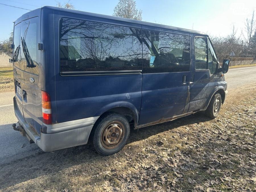 Ford Transit 2003 in Varena, with an engine capacity of 2.00 L and mileage of 400 thousand km for 800 €, photo 5 on AUTOMOTO.COM.LV