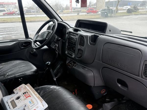 Ford Transit 2005 Šauļi, ar dzinēja tilpumu 2.00 L un nobraukumu 256 tūkst. km par 1300 €, foto 9 vietnē AUTOMOTO.COM.LV