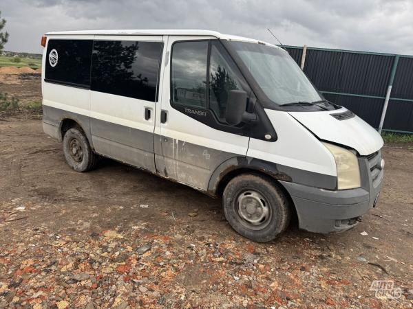 Ford Transit 2006 Viļņa, ar dzinēja tilpumu 2.20 L un nobraukumu 336 tūkst. km par 780 €, foto 2 vietnē AUTOMOTO.COM.LV