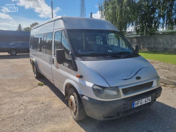 Ford Transit 2006 in Pakruojis, with an engine capacity of 2.40 L and mileage of 700 thousand km for 700 €, photo 8 on AUTOMOTO.COM.LV