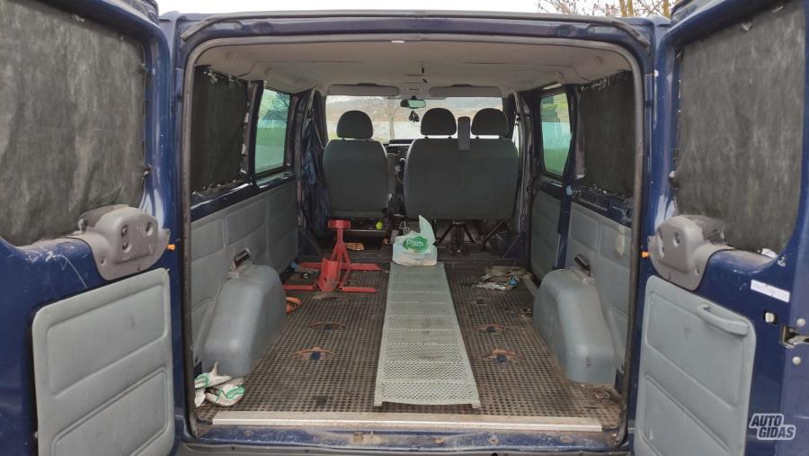Ford Transit 2007 Kauņa, ar dzinēja tilpumu 2.00 L un nobraukumu 270 tūkst. km par 2750 €, foto 11 vietnē AUTOMOTO.COM.LV