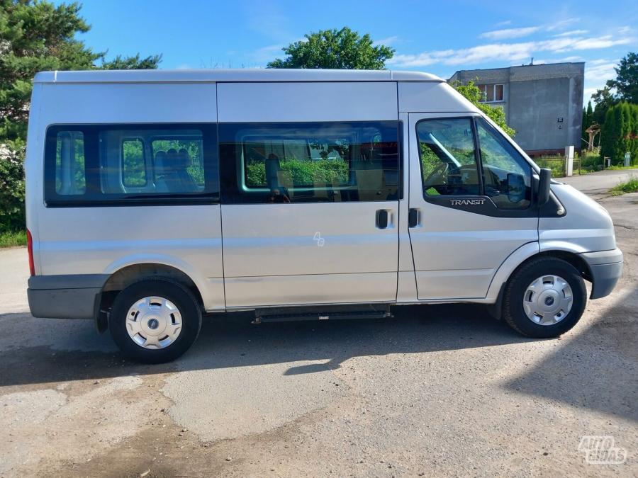 Ford Transit 2009 in Gargzdai, with an engine capacity of 2.20 L and mileage of 171 thousand km for 4700 €, photo 5 on AUTOMOTO.COM.LV