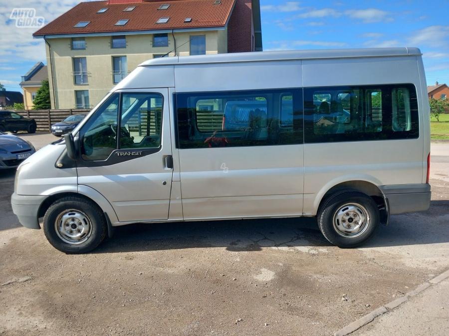 Ford Transit 2009 in Gargzdai, with an engine capacity of 2.20 L and mileage of 171 thousand km for 4700 €, photo 7 on AUTOMOTO.COM.LV