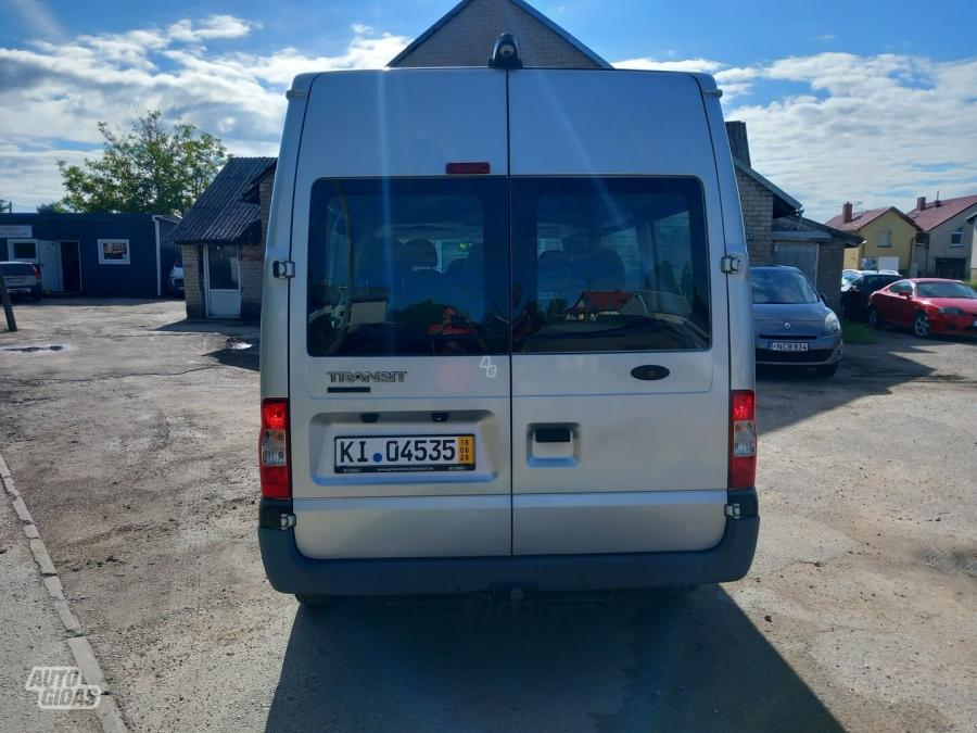 Ford Transit 2009 in Gargzdai, with an engine capacity of 2.20 L and mileage of 171 thousand km for 4700 €, photo 9 on AUTOMOTO.COM.LV