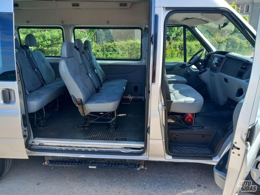 Ford Transit 2009 in Gargzdai, with an engine capacity of 2.20 L and mileage of 171 thousand km for 4700 €, photo 14 on AUTOMOTO.COM.LV