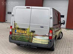 Ford Transit 2010 in Riga, with an engine capacity of 2.20 L and mileage of 318 thousand km for 5750 €, photo 3 on AUTOMOTO.COM.LV