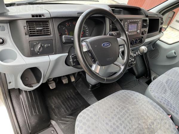Ford Transit 2010 Rīga, ar dzinēja tilpumu 2.20 L un nobraukumu 318 tūkst. km par 3400 €, foto 9 vietnē AUTOMOTO.COM.LV