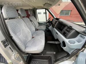 Ford Transit 2010 in Riga, with an engine capacity of 2.20 L and mileage of 318 thousand km for 5750 €, photo 11 on AUTOMOTO.COM.LV