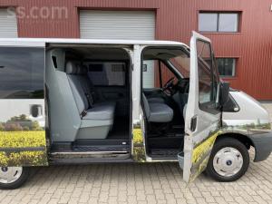 Ford Transit 2010 in Riga, with an engine capacity of 2.20 L and mileage of 318 thousand km for 5750 €, photo 16 on AUTOMOTO.COM.LV