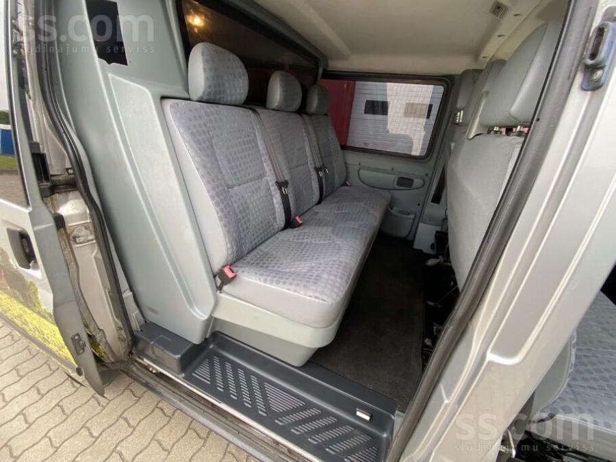 Ford Transit 2010 in Riga, with an engine capacity of 2.20 L and mileage of 318 thousand km for 5750 €, photo 17 on AUTOMOTO.COM.LV