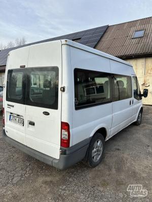 Ford Transit 2010 Viļņa, ar dzinēja tilpumu 2.20 L un nobraukumu 330 tūkst. km par 4750 €, foto  vietnē AUTOMOTO.COM.LV