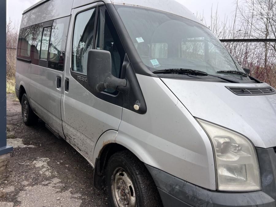 Ford Transit 2010 Kauņa, ar dzinēja tilpumu 2.20 L un nobraukumu 412 tūkst. km par 2200 €, foto 9 vietnē AUTOMOTO.COM.LV