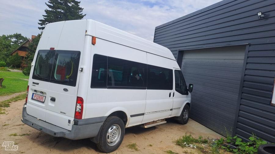 Ford Transit 2010 in Vilnius, with an engine capacity of 2.20 L and mileage of 301 thousand km for 5750 €, photo 6 on AUTOMOTO.COM.LV