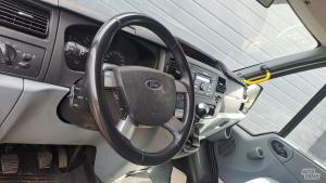 Ford Transit 2010 in Vilnius, with an engine capacity of 2.20 L and mileage of 301 thousand km for 5750 €, photo 10 on AUTOMOTO.COM.LV