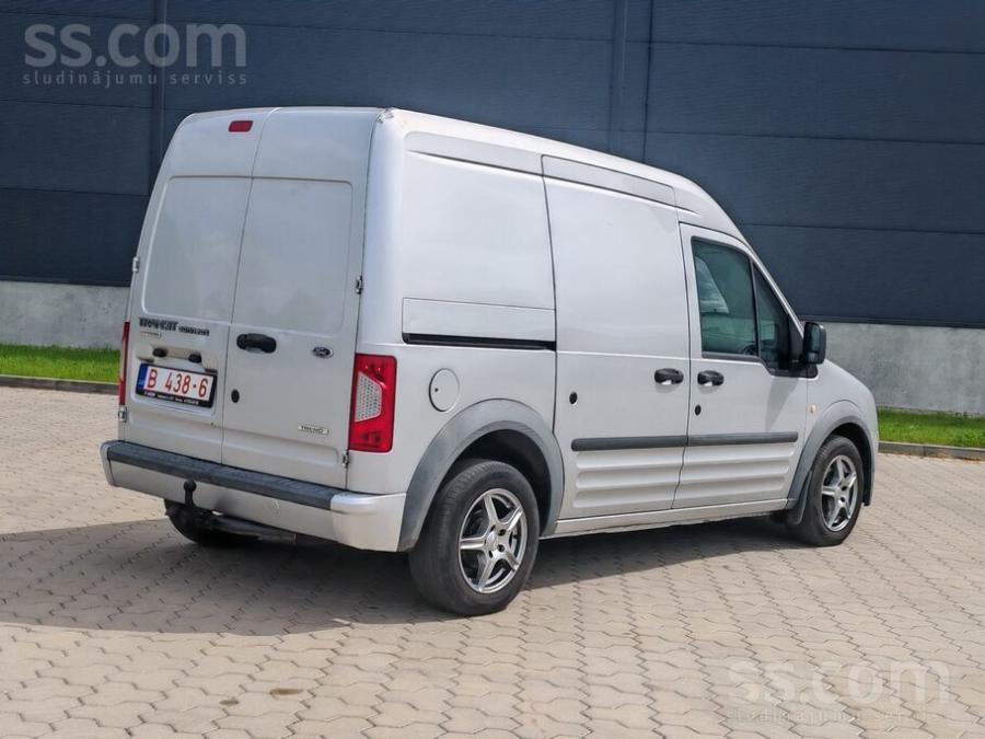 Ford Transit 2012 in Riga, with an engine capacity of 1.80 L and mileage of 235 thousand km for 3300 €, photo 7 on AUTOMOTO.COM.LV