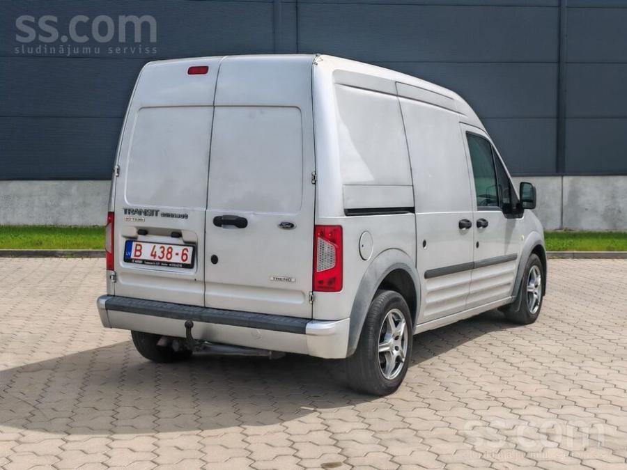 Ford Transit 2012 in Riga, with an engine capacity of 1.80 L and mileage of 235 thousand km for 3300 €, photo 8 on AUTOMOTO.COM.LV