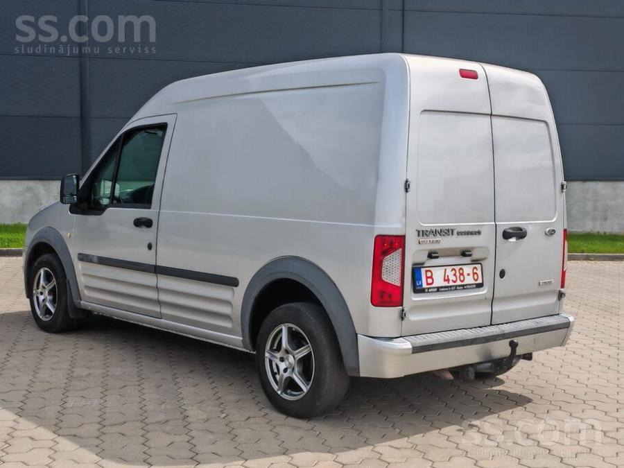 Ford Transit 2012 in Riga, with an engine capacity of 1.80 L and mileage of 235 thousand km for 3300 €, photo 10 on AUTOMOTO.COM.LV