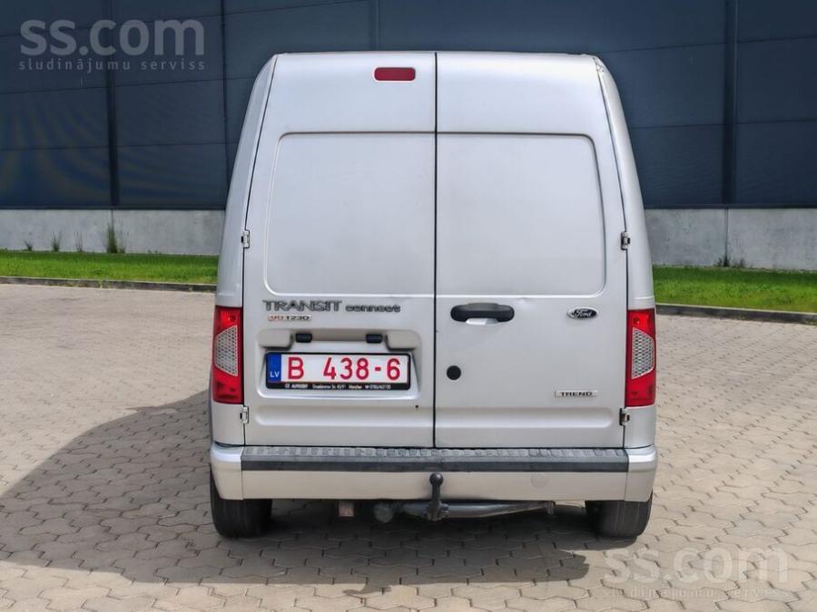 Ford Transit 2012 in Riga, with an engine capacity of 1.80 L and mileage of 235 thousand km for 3300 €, photo 11 on AUTOMOTO.COM.LV
