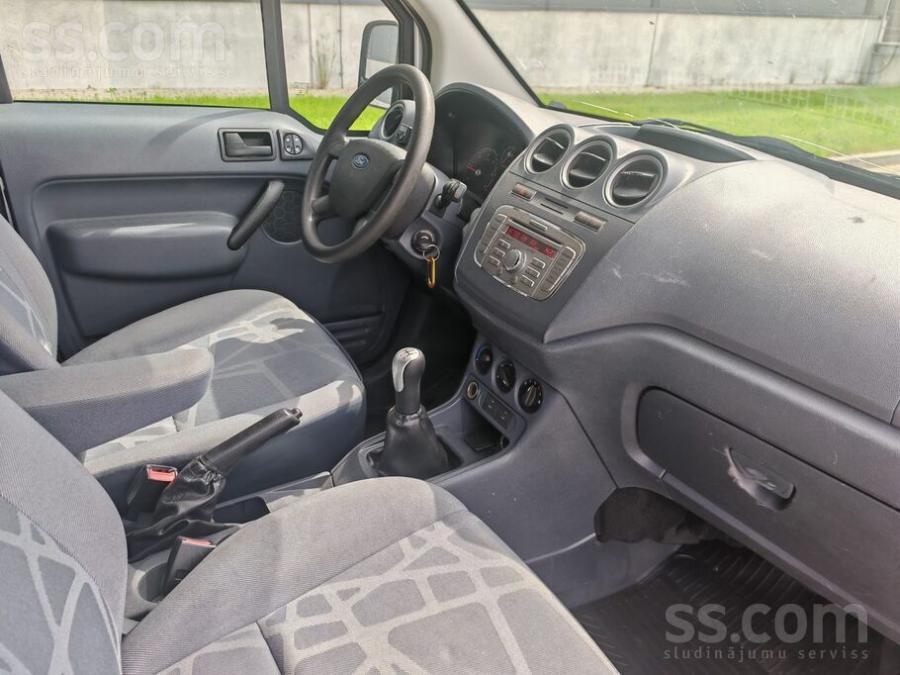 Ford Transit 2012 in Riga, with an engine capacity of 1.80 L and mileage of 235 thousand km for 3300 €, photo 14 on AUTOMOTO.COM.LV