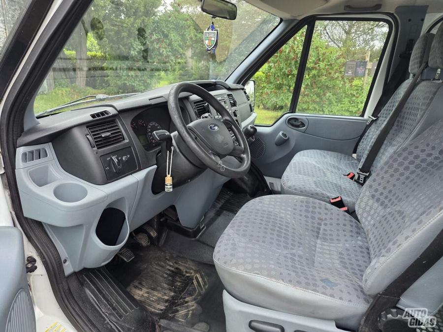 Ford Transit 2013 in Kaunas, with an engine capacity of 2.20 L and mileage of 188 thousand km for 5000 €, photo 12 on AUTOMOTO.COM.LV