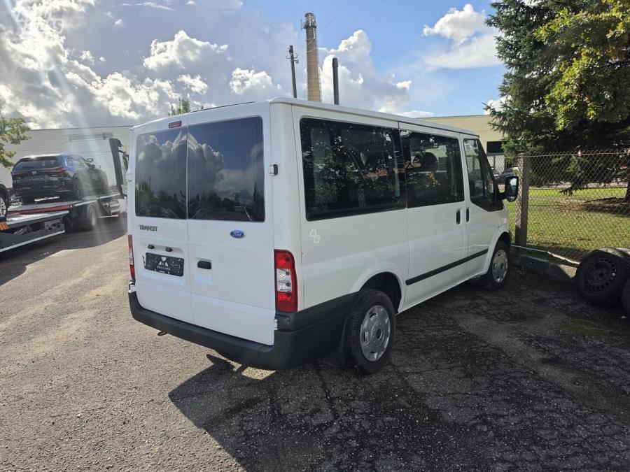 Ford Transit 2013 in Vilnius, with an engine capacity of 2.20 L and mileage of 178 thousand km for 6950 €, photo 12 on AUTOMOTO.COM.LV