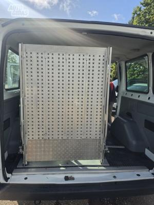 Ford Transit 2013 in Vilnius, with an engine capacity of 2.20 L and mileage of 178 thousand km for 6950 €, photo 19 on AUTOMOTO.COM.LV