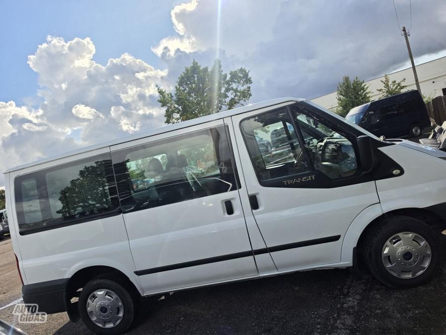 Ford Transit 2013 in Vilnius, with an engine capacity of 2.20 L and mileage of 178 thousand km for 6950 €, photo 29 on AUTOMOTO.COM.LV