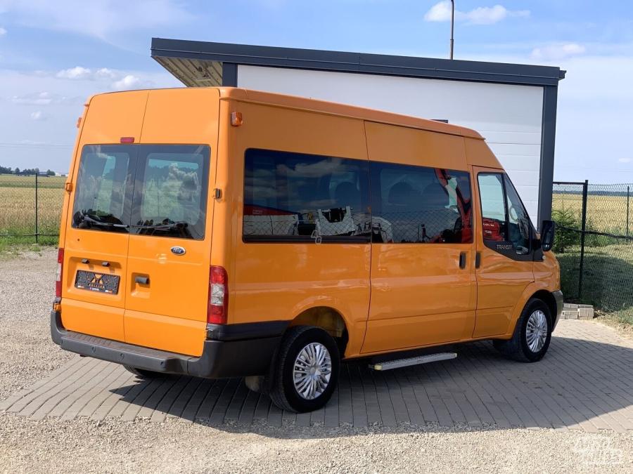 Ford Transit 2014 in Kaunas, with an engine capacity of 2.20 L and mileage of 264 thousand km for 8999 €, photo 6 on AUTOMOTO.COM.LV