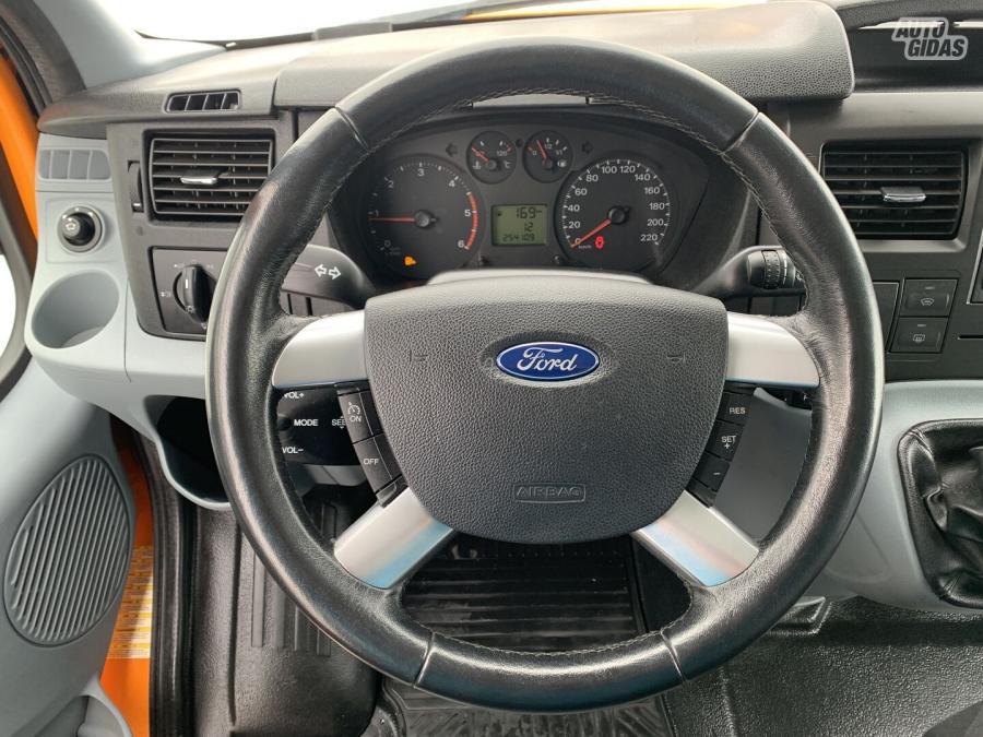 Ford Transit 2014 in Kaunas, with an engine capacity of 2.20 L and mileage of 264 thousand km for 8999 €, photo 21 on AUTOMOTO.COM.LV