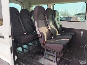 Ford Transit 2015 in Siauliai, with an engine capacity of 2.20 L and mileage of 241 thousand km for 9300 €, photo 4 on AUTOMOTO.COM.LV