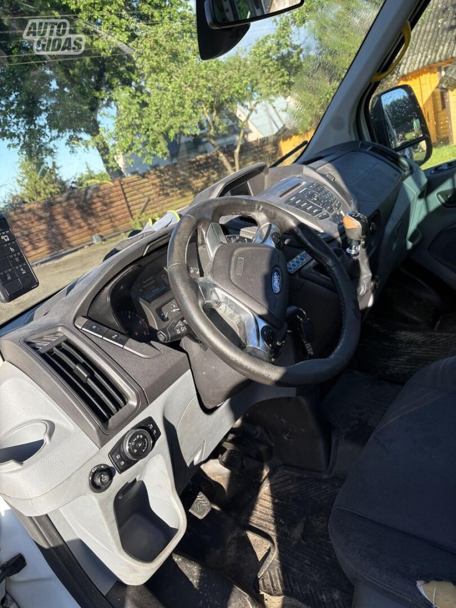 Ford Transit 2017 Utena, ar dzinēja tilpumu 2.00 L un nobraukumu 524 tūkst. km par 7500 €, foto 10 vietnē AUTOMOTO.COM.LV