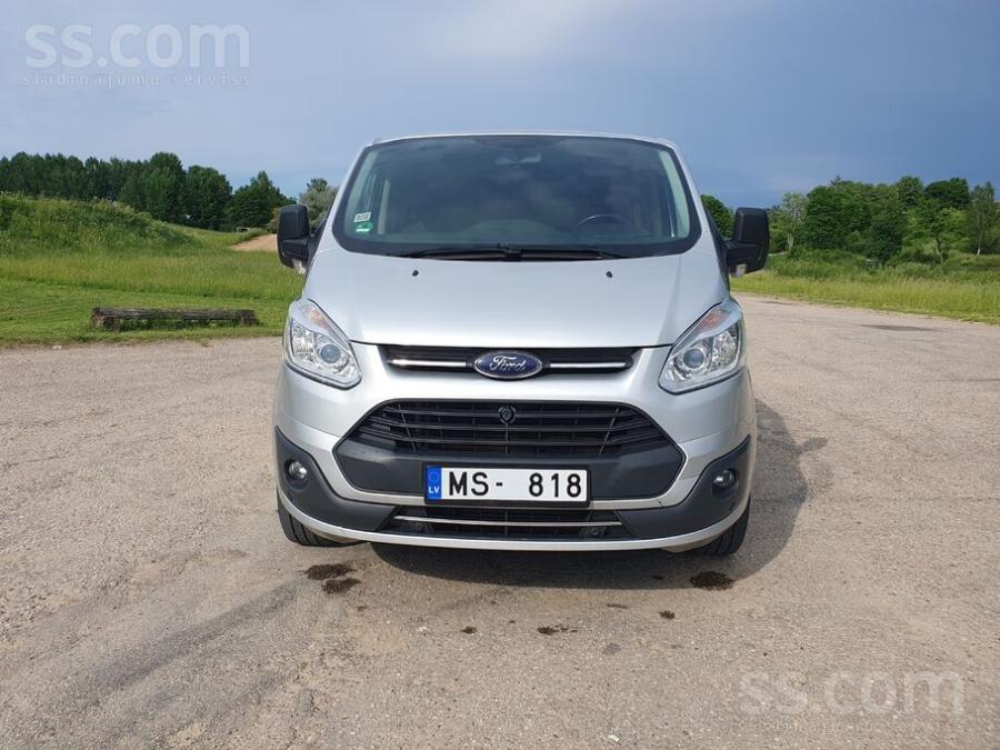 Ford Transit 2018 in Liepaja, with an engine capacity of 2.00 L and mileage of 261 thousand km for 16900 €, photo 3 on AUTOMOTO.COM.LV