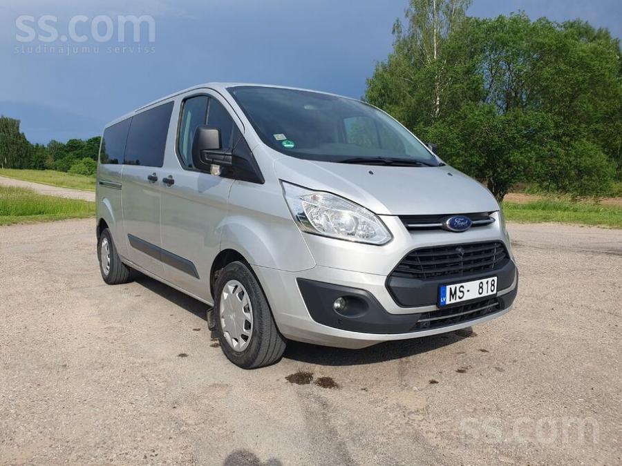 Ford Transit 2018 in Liepaja, with an engine capacity of 2.00 L and mileage of 261 thousand km for 16900 €, photo 4 on AUTOMOTO.COM.LV
