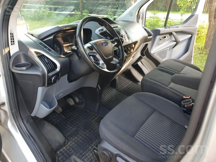 Ford Transit 2018 in Liepaja, with an engine capacity of 2.00 L and mileage of 261 thousand km for 16900 €, photo 9 on AUTOMOTO.COM.LV