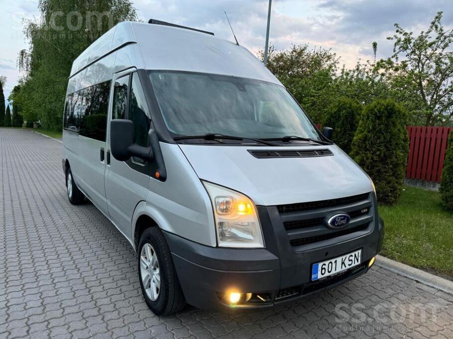 Ford Transit 2011 in Riga, with an engine capacity of 2.20 L and mileage of 315 thousand km for 7950 €, photo 5 on AUTOMOTO.COM.LV